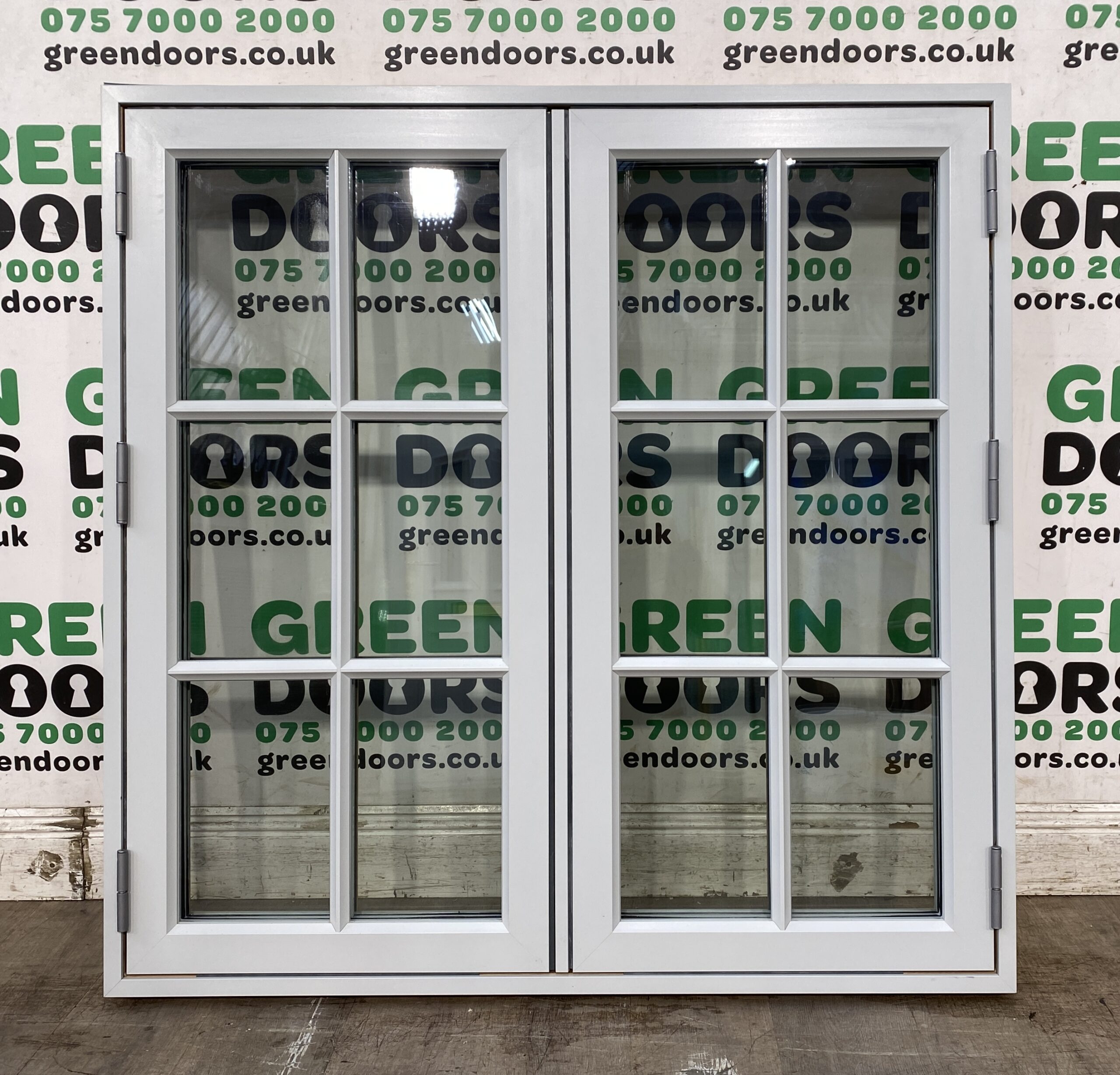 Aluminium Casement window | Green doors
